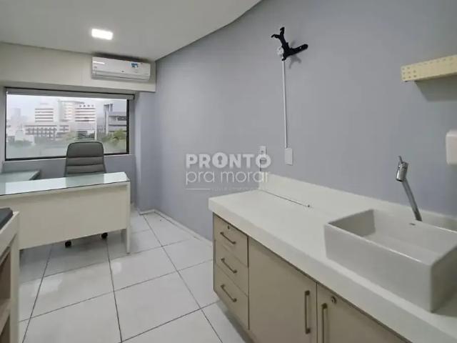 Conj. Comercial / Sala para Locação em Recife/PE Ilha do Leite