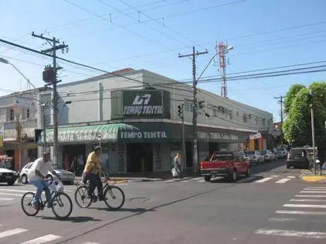 Conj. Comercial / Sala para Locação em Ribeirão Preto/SP Campos Elíseos