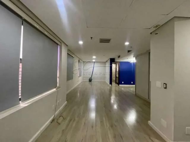 Conj. Comercial / Sala para Locação em Ribeirão Preto/SP Centro