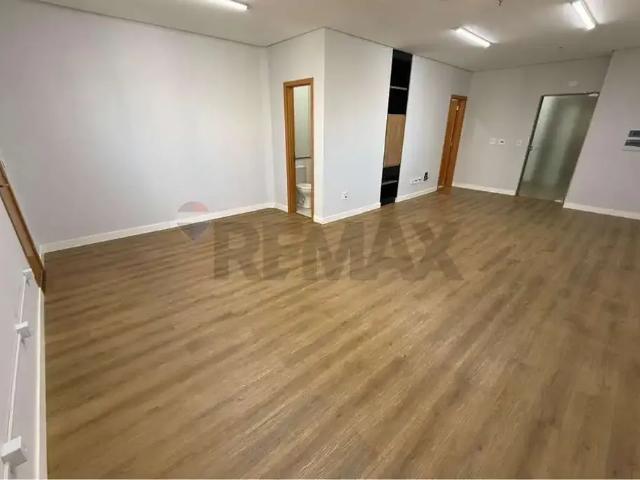 Conj. Comercial / Sala para Locação em Ribeirão Preto/SP Jardim Botânico
