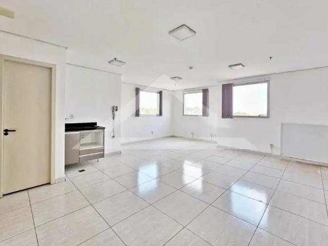Conj. Comercial / Sala para Locação em Ribeirão Preto/SP Ribeirânia