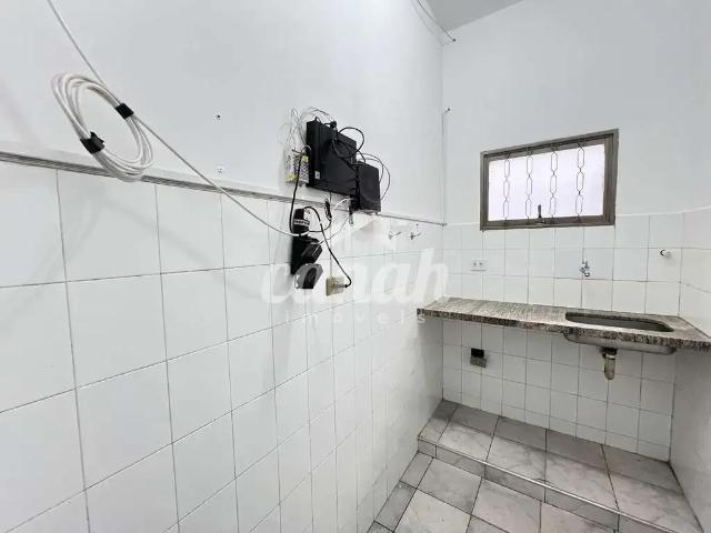 Conj. Comercial / Sala para Locação em Ribeirão Preto/SP Vila Tibério 3 Quartos