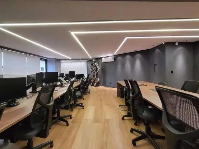 Conj. Comercial / Sala para Locação em Ribeirão Preto/SP Vila Ana Maria