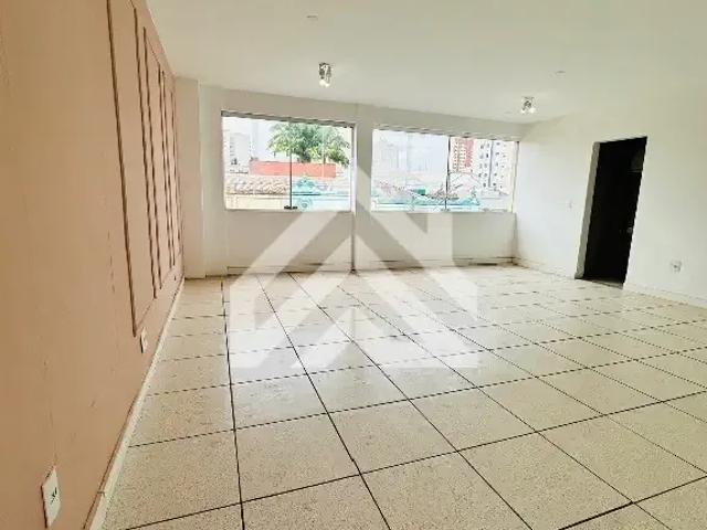 Conj. Comercial / Sala para Locação em Rio Claro/SP Centro