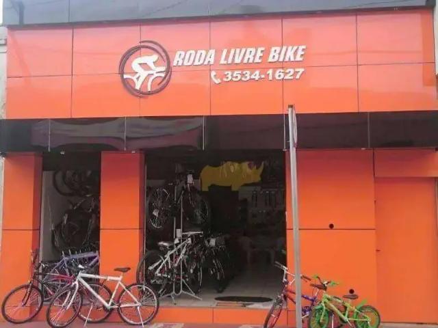 Conj. Comercial / Sala para Locação em Rio Claro/SP Centro