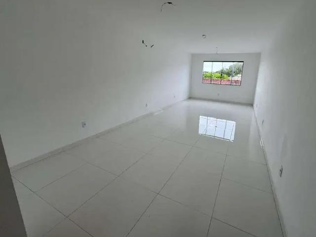Conj. Comercial / Sala para Locação em Rio das Ostras/RJ Costazul