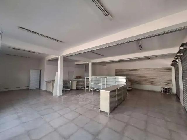 Conj. Comercial / Sala para Locação em Rio das Pedras/SP Centro
