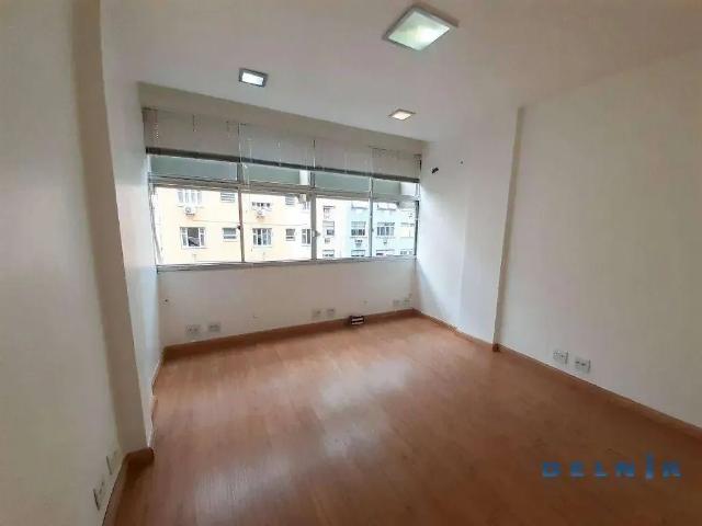Conj. Comercial / Sala para Locação em Rio de Janeiro/RJ Copacabana