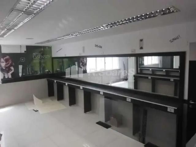 Conj. Comercial / Sala para Locação em Rio de Janeiro/RJ Copacabana