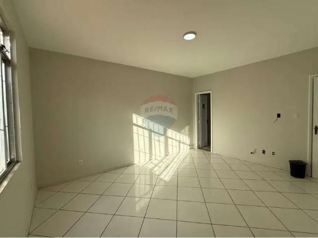 Conj. Comercial / Sala para Locação em Rio de Janeiro/RJ Curicica