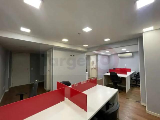 Conj. Comercial / Sala para Locação em Rio de Janeiro/RJ Bangu