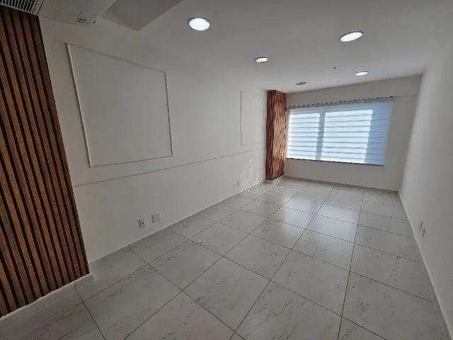Conj. Comercial / Sala para Locação em Rio de Janeiro/RJ Barra da Tijuca