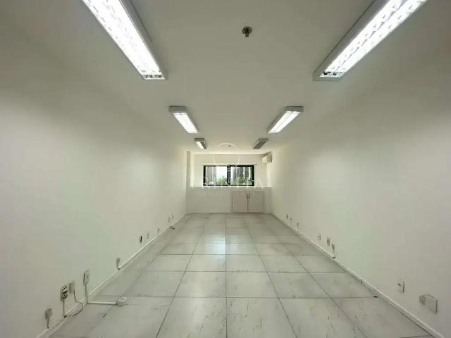 Conj. Comercial / Sala para Locação em Rio de Janeiro/RJ Barra da Tijuca