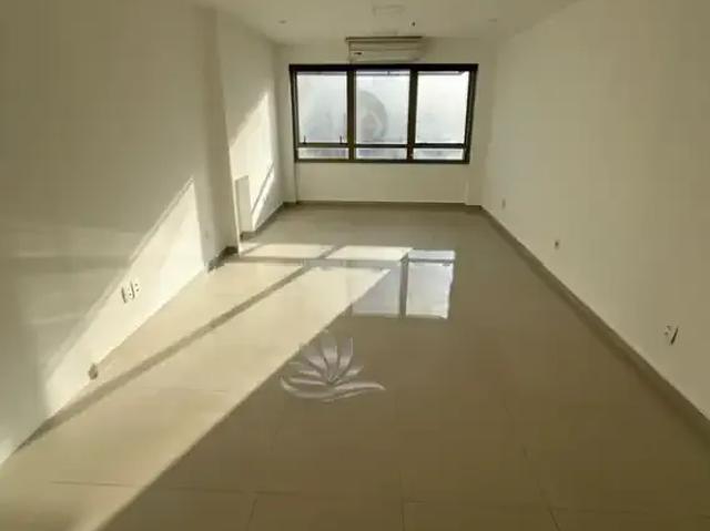 Conj. Comercial / Sala para Locação em Rio de Janeiro/RJ Del Castilho