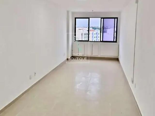 Conj. Comercial / Sala para Locação em Rio de Janeiro/RJ Estácio