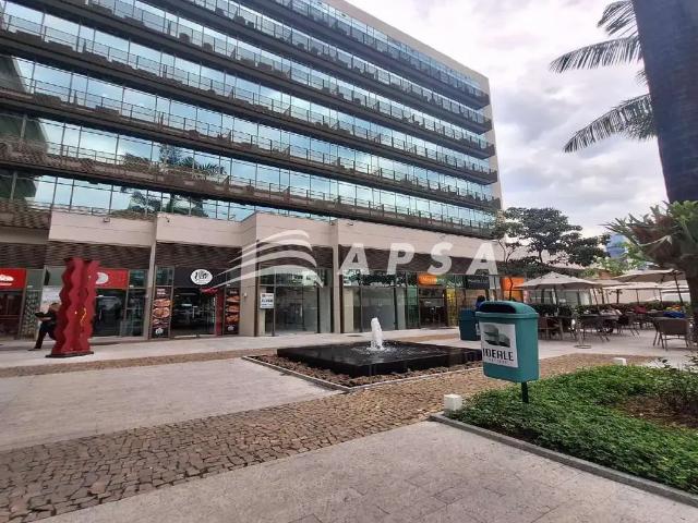 Conj. Comercial / Sala para Locação em Rio de Janeiro/RJ Freguesia Jacarepaguá