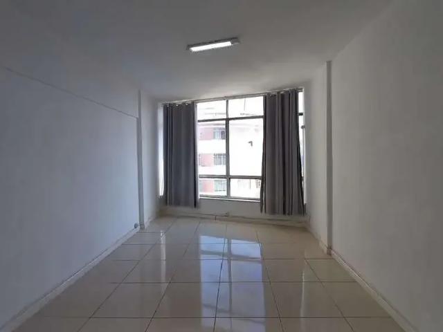 Conj. Comercial / Sala para Locação em Rio de Janeiro/RJ Méier