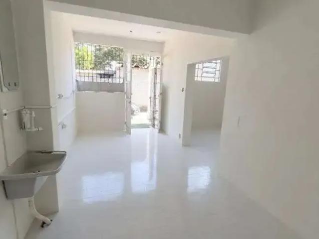 Conj. Comercial / Sala para Locação em Rio de Janeiro/RJ Taquara