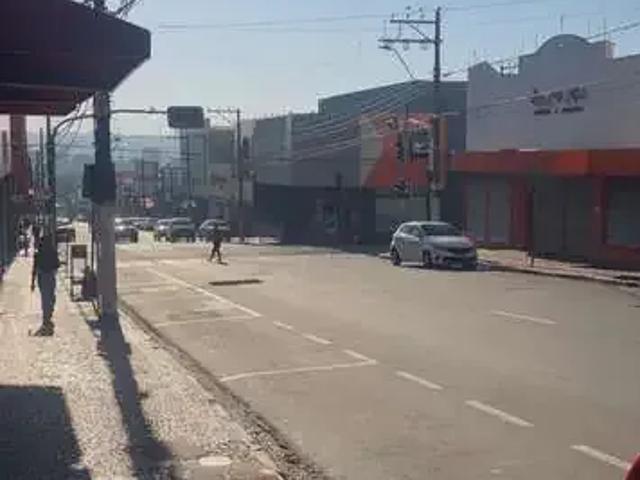 Conj. Comercial / Sala para Locação em Sumaré/SP Centro