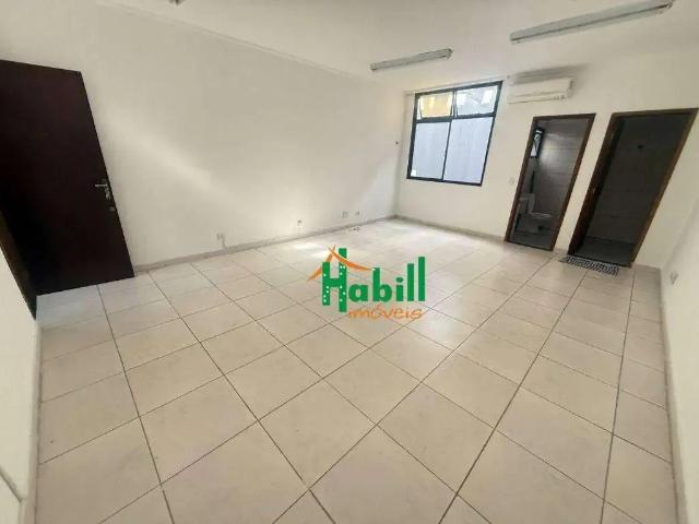 Conj. Comercial / Sala para Locação em Suzano/SP Centro
