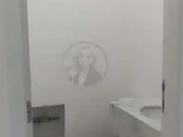 Conj. Comercial / Sala para Locação em São Vicente/SP Centro