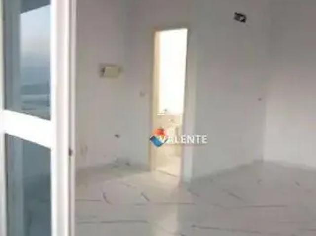 Conj. Comercial / Sala para Locação em São Vicente/SP Centro