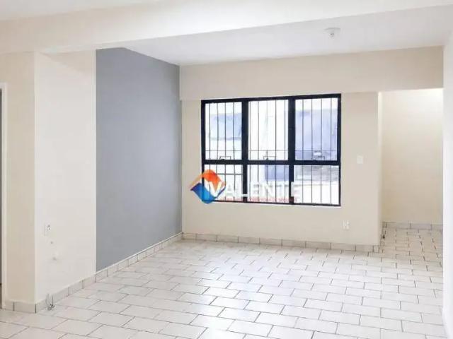 Conj. Comercial / Sala para Locação em São Vicente/SP Centro