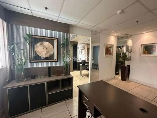 Conj. Comercial / Sala para Locação em São Bernardo do Campo/SP Anchieta