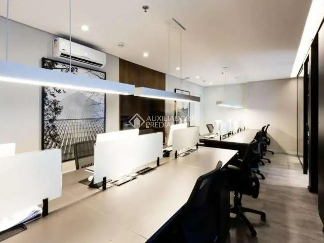 Conj. Comercial / Sala para Locação em São Bernardo do Campo/SP Centro