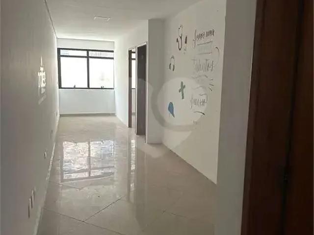 Conj. Comercial / Sala para Locação em São Bernardo do Campo/SP Centro