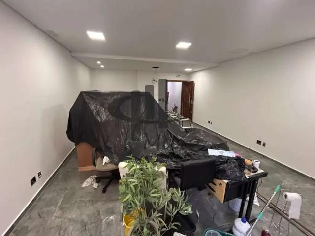 Conj. Comercial / Sala para Locação em São Caetano do Sul/SP Centro