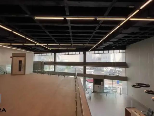 Conj. Comercial / Sala para Locação em São Caetano do Sul/SP Centro