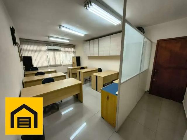 Conj. Comercial / Sala para Locação em São Caetano do Sul/SP Centro
