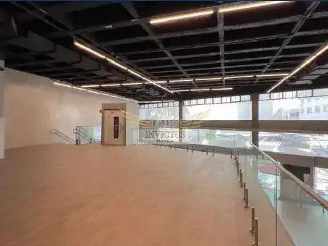 Conj. Comercial / Sala para Locação em São Caetano do Sul/SP Centro