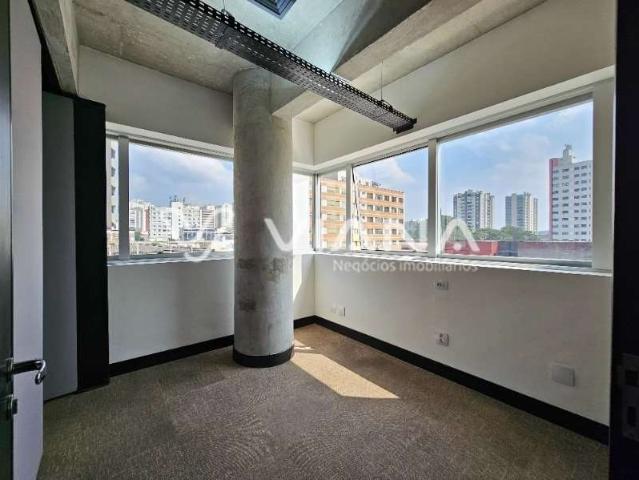 Conj. Comercial / Sala para Locação em São Caetano do Sul/SP Centro