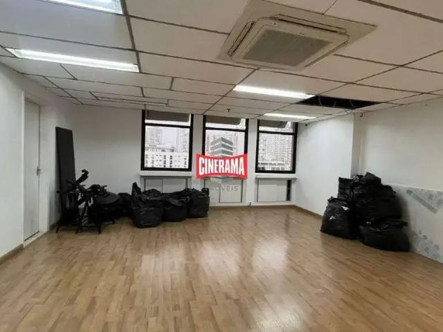 Conj. Comercial / Sala para Locação em São Caetano do Sul/SP Centro