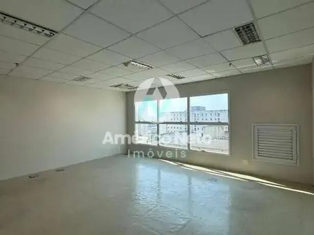 Conj. Comercial / Sala para Locação em São Caetano do Sul/SP Centro