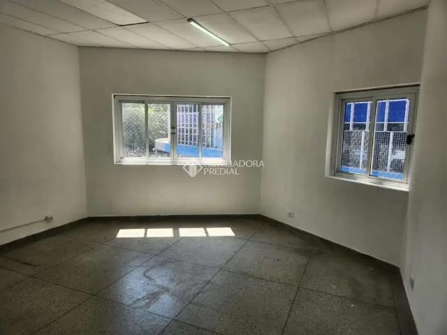 Conj. Comercial / Sala para Locação em São Caetano do Sul/SP Centro