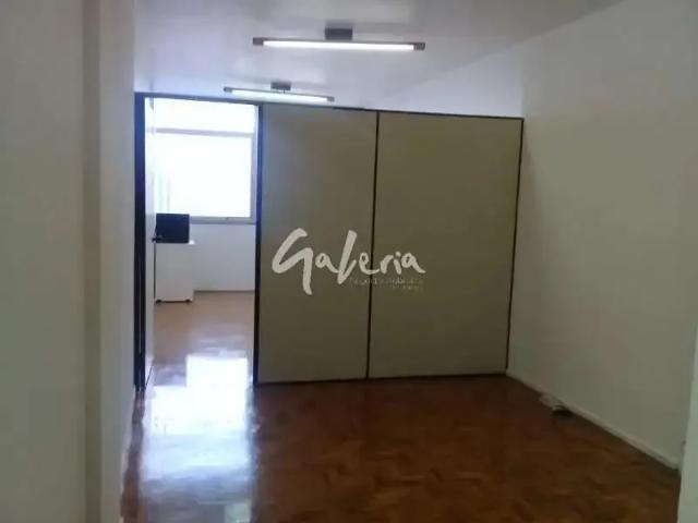 Conj. Comercial / Sala para Locação em São Caetano do Sul/SP Centro