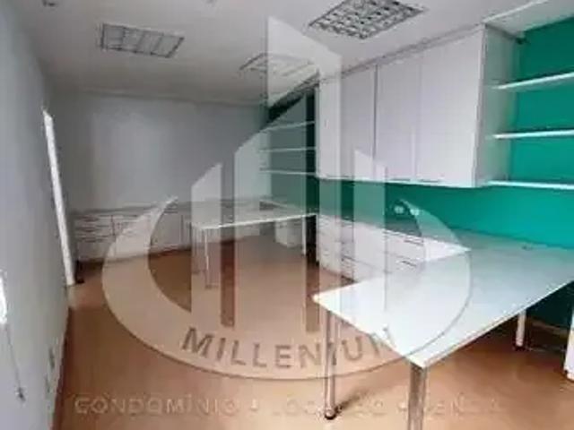 Conj. Comercial / Sala para Locação em São Caetano do Sul/SP Santo Antônio