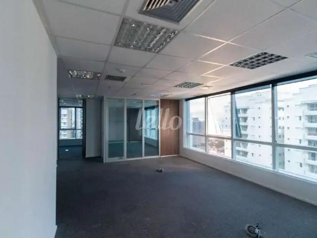 Conj. Comercial / Sala para Locação em São Caetano do Sul/SP Santo Antônio
