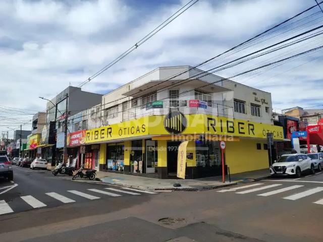Conj. Comercial / Sala para Locação em São Carlos/SP Centro