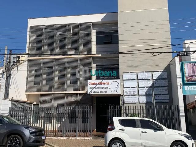 Conj. Comercial / Sala para Locação em São Carlos/SP Centro