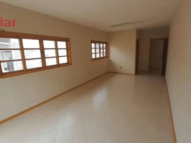 Conj. Comercial / Sala para Locação em São Francisco do Sul/SC Centro