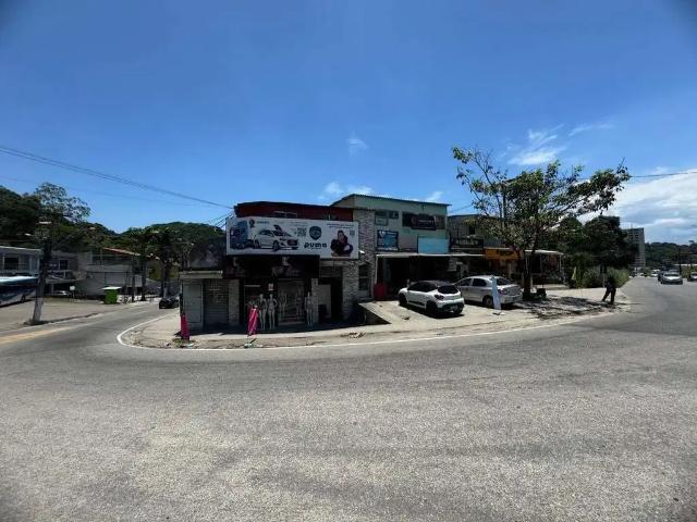 Conj. Comercial / Sala para Locação em São Gonçalo/RJ Rio do Ouro