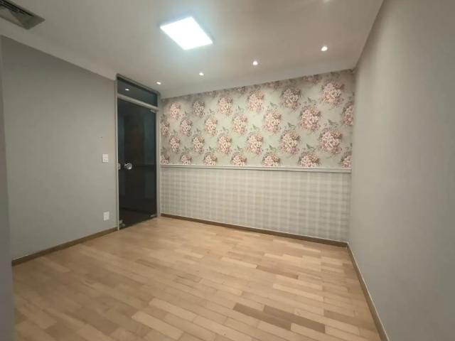 Conj. Comercial / Sala para Locação em São José do Rio Preto/SP Centro