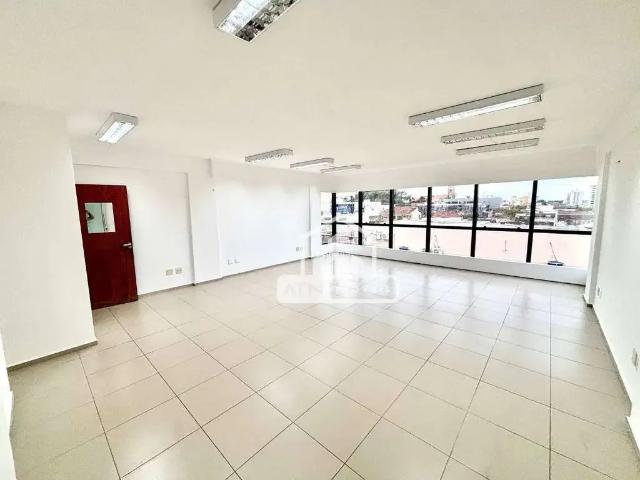 Conj. Comercial / Sala para Locação em São José do Rio Preto/SP Centro