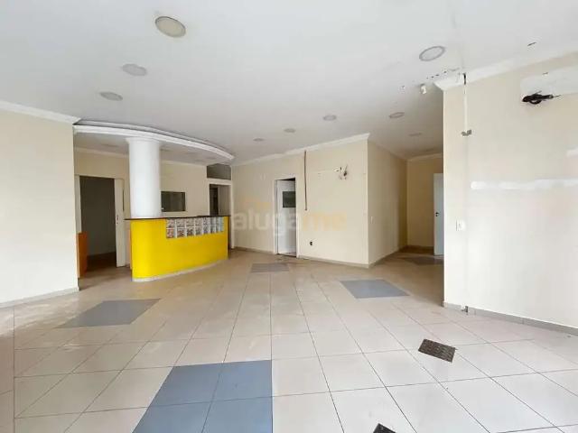 Conj. Comercial / Sala para Locação em São José do Rio Preto/SP Centro 7 Quartos