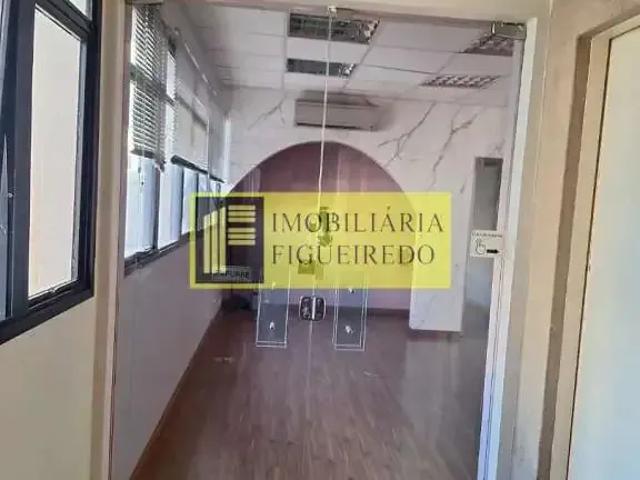 Conj. Comercial / Sala para Locação em São José do Rio Preto/SP Centro
