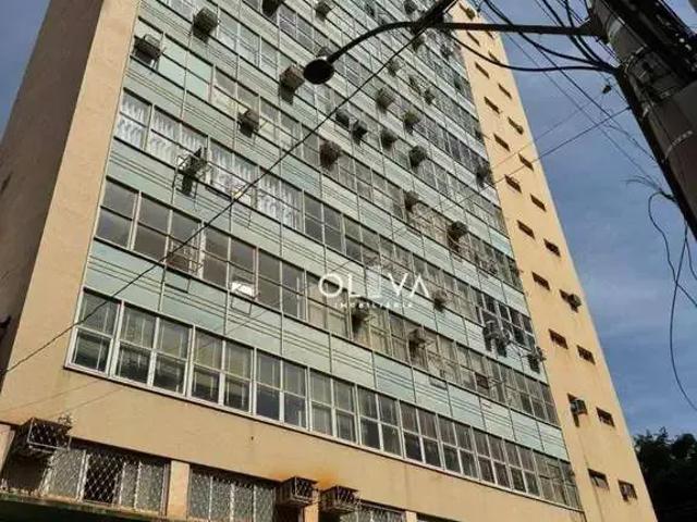 Conj. Comercial / Sala para Locação em São José do Rio Preto/SP Centro